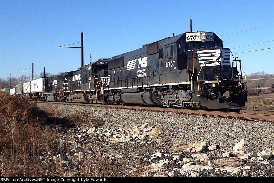NS SD60 #6707 on 24K